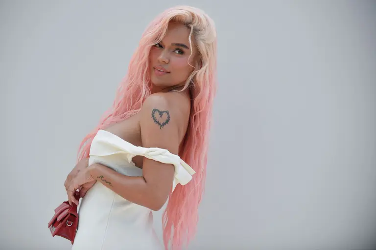 Karol G tiene nuevo look ¿dedicado a Feid? | Estaciones de Radio Música | Univision