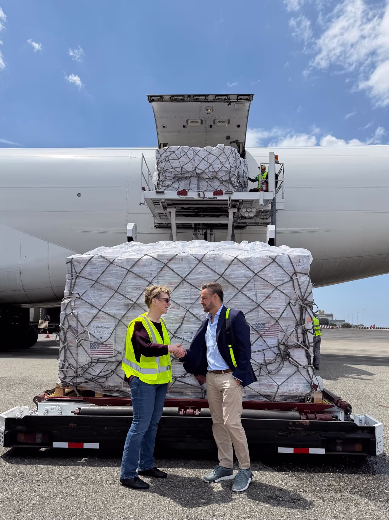 Estados Unidos realiza segunda entrega de más de 65 mil kilos de ...