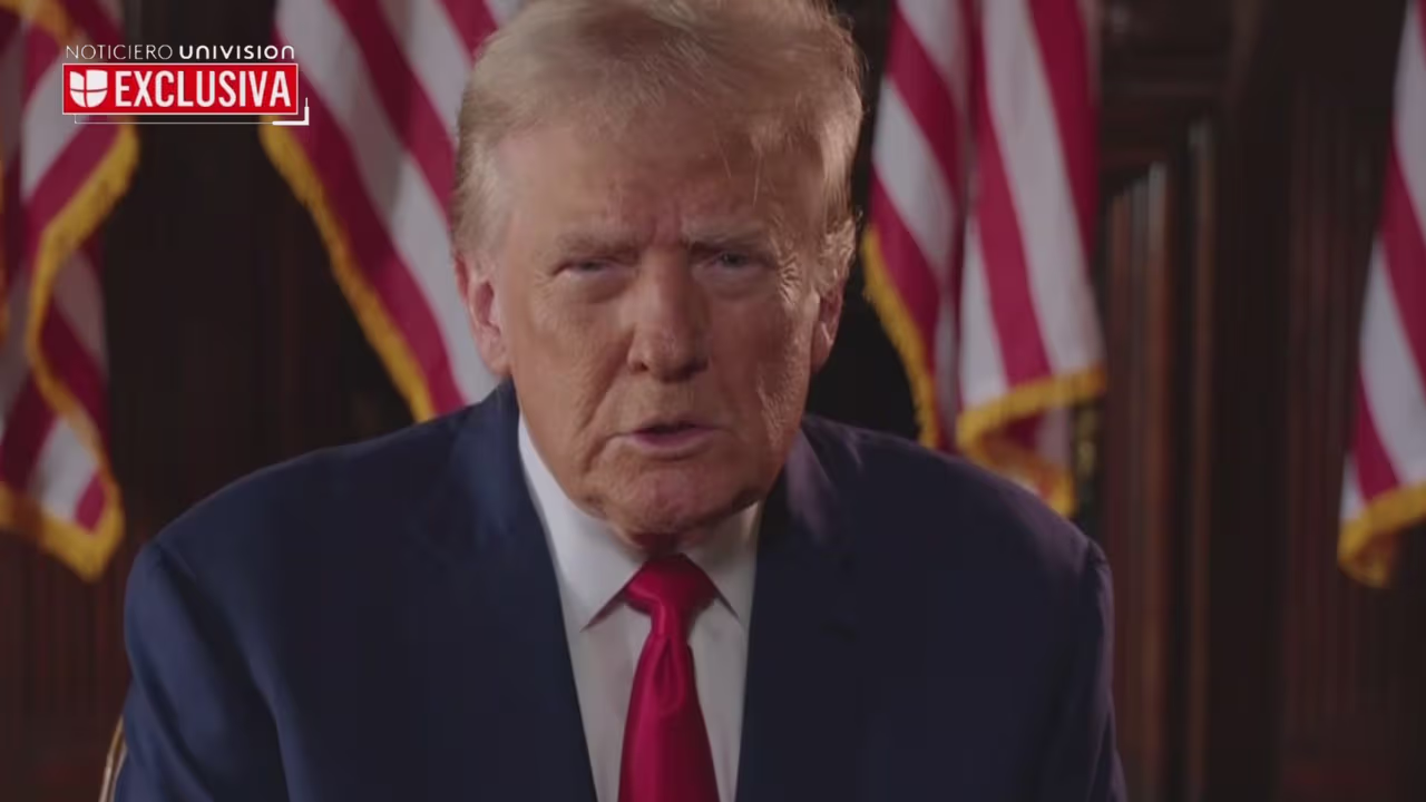 UnivisionNews Interviews Former President Donald Trump | N+ Univision ...