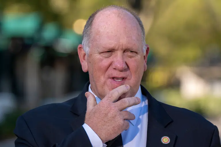 Gobierno de Trump | La Casa Blanca respalda al 'zar de la frontera', Tom Homan, y rechaza que ...