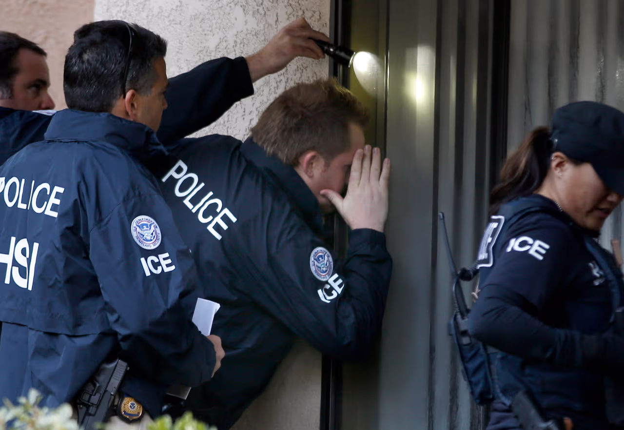Redada de ICE termina con 138 arrestados por cargos criminales | N+ ...