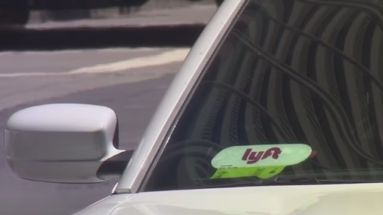 Lyft lanza nueva opción de transporte para adolescentes, ¿en qué ...