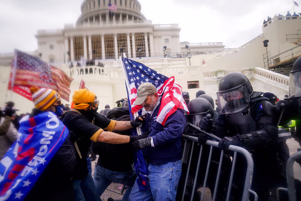 La insurrección | N+ Univision Opinión | Univision