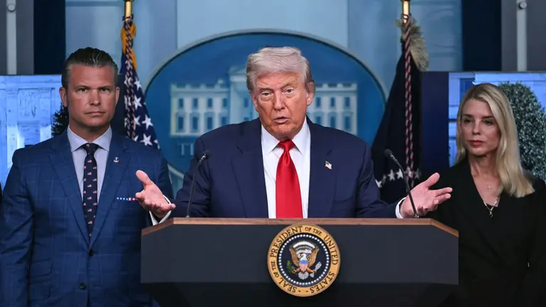 Las cuestionadas emergencias declaradas por Trump para ganar poder y ...