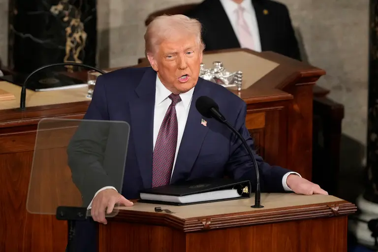 Joint Message to Congress | Mensaje de Trump al Congreso |el presidente habla al legislativo, a ...