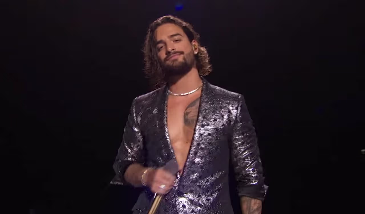 Maluma's performance spiced up the VMAs | Univision Famosos | Univision