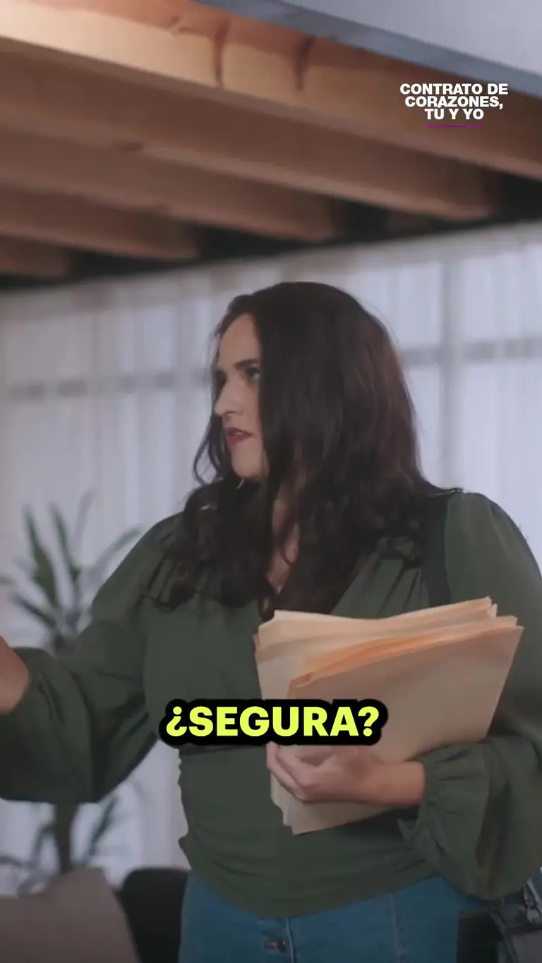 El primer beso de María y Rafa | Series Contrato de Corazones Tú y Yo ...