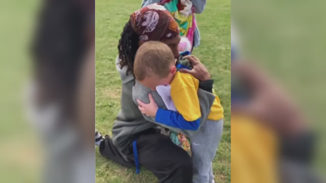En video: un pequeño niño llora al dedicarle las más tiernas palabras a ...