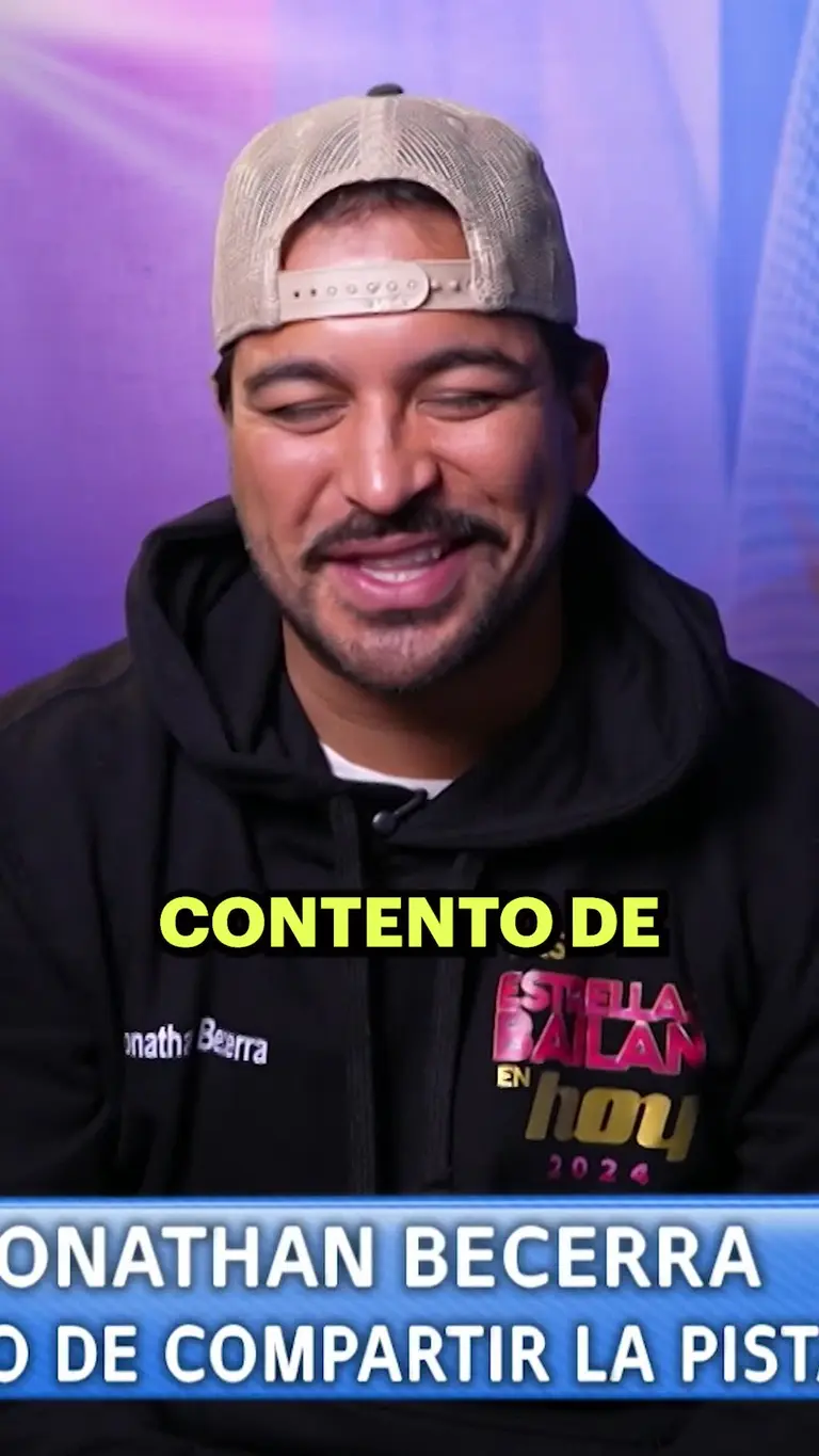 Jonathan Becerra REGRESA a Las Estrellas Bailan en Hoy de la mano de Pía | Shows Hoy | Univision