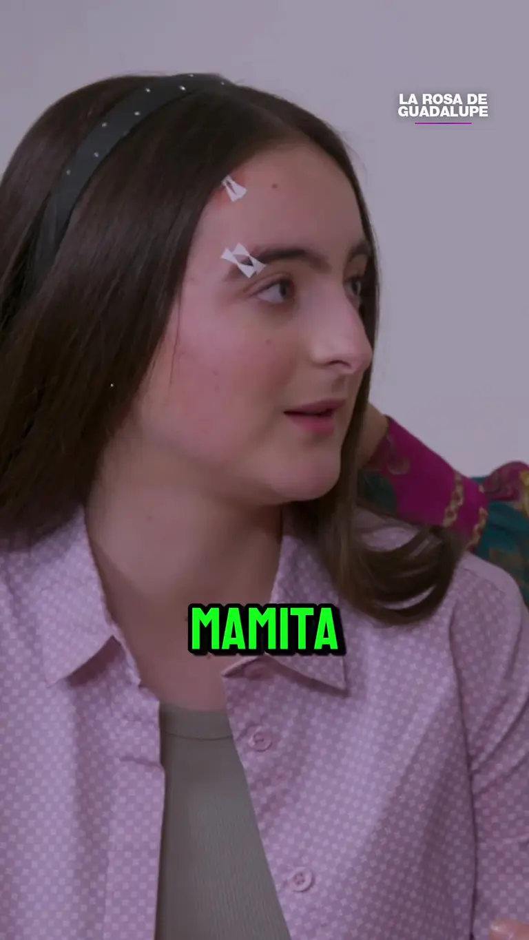 Salva a su hija de una ratera | Series La Rosa de Guadalupe | Univision