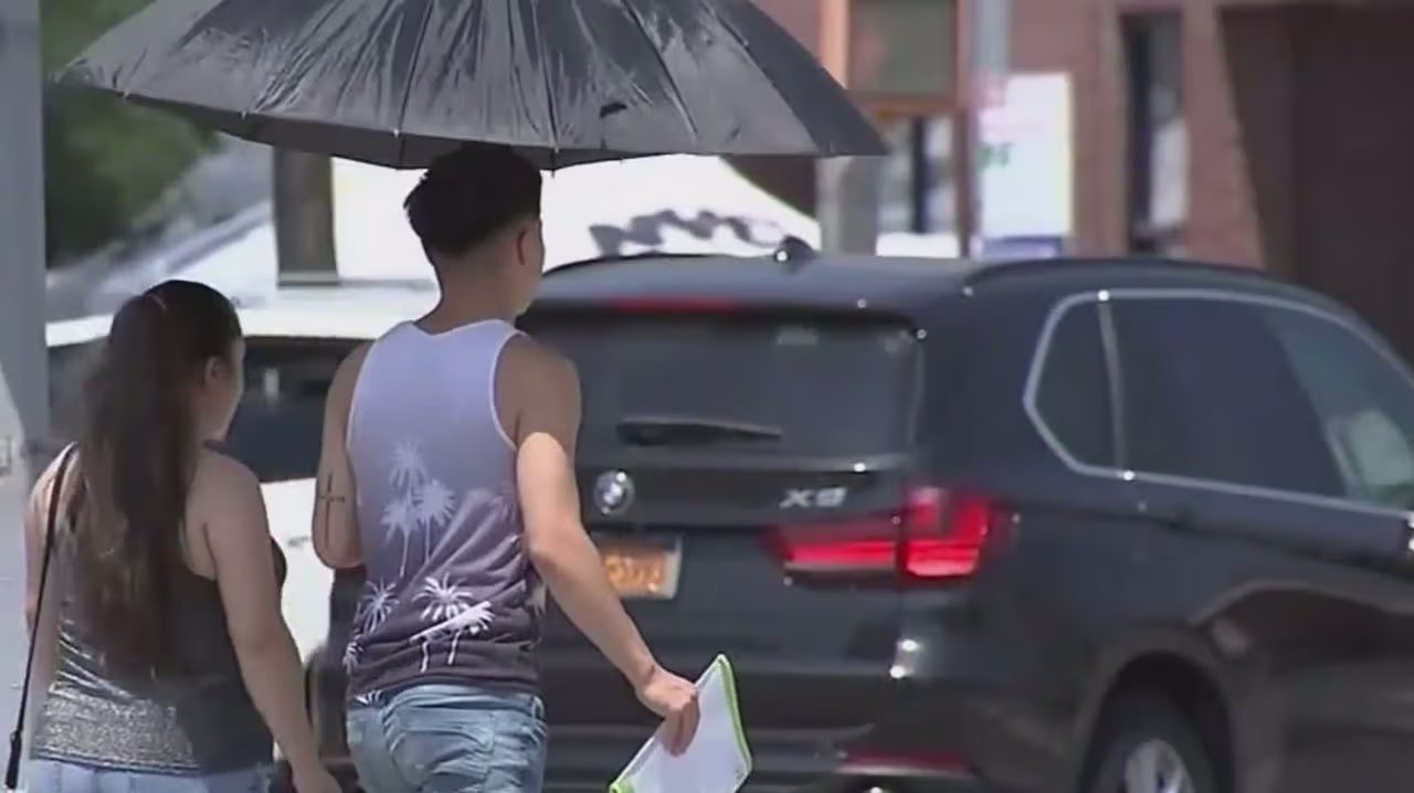 Arizona enfrenta un calor extremo récord que amenaza con paralizar los ...