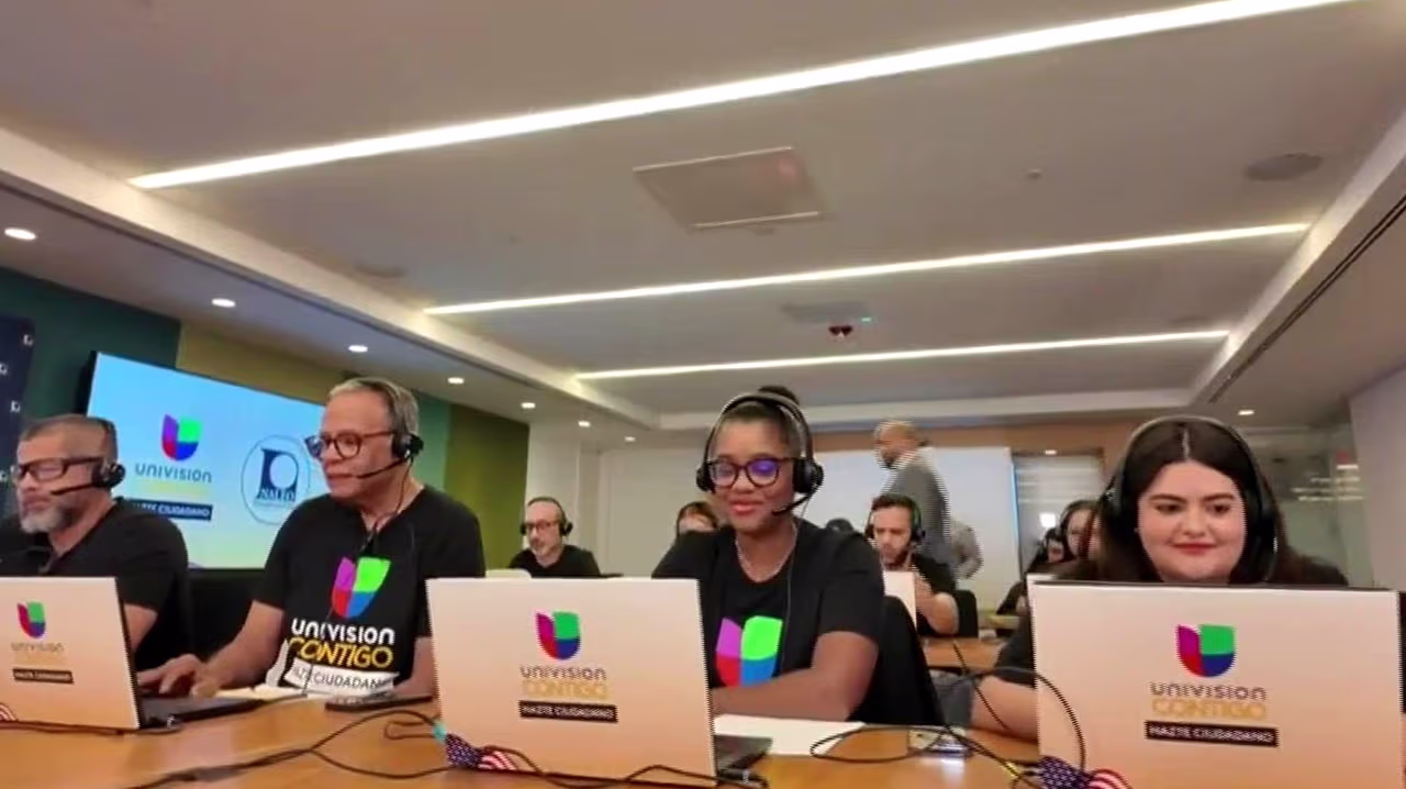 Univision Contigo, Hazte Ciudadano: ¿Llevas cinco años como residente ...