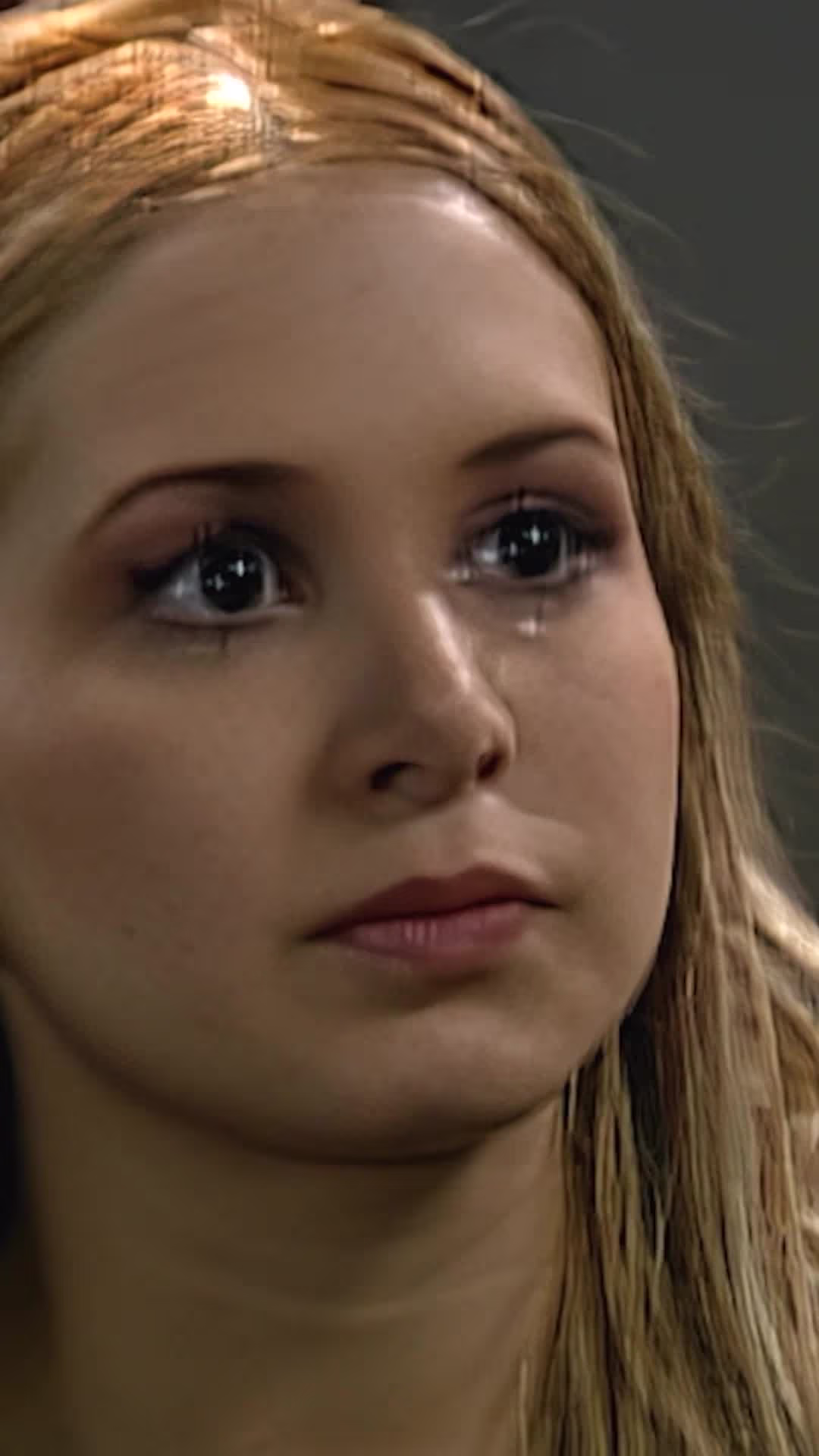 Liliana le reclama a Miguel que le haya robado dinero | Shows | Univision
