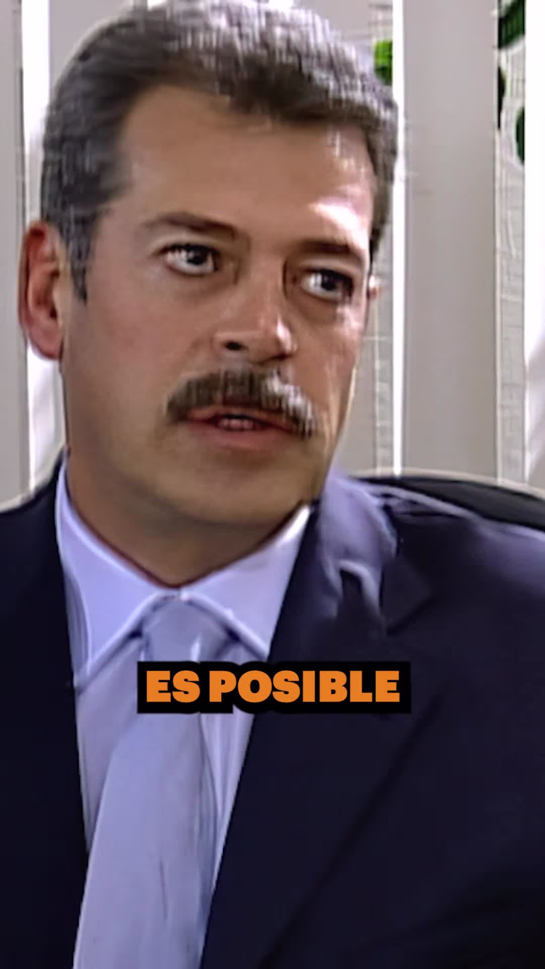 Pablo le reclama a Ramón que sea un ladrón | Shows | Univision