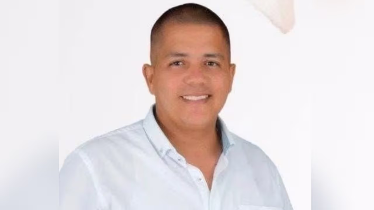 Sicarios asesinan a secretario de gobierno en Colombia mientras veía un ...
