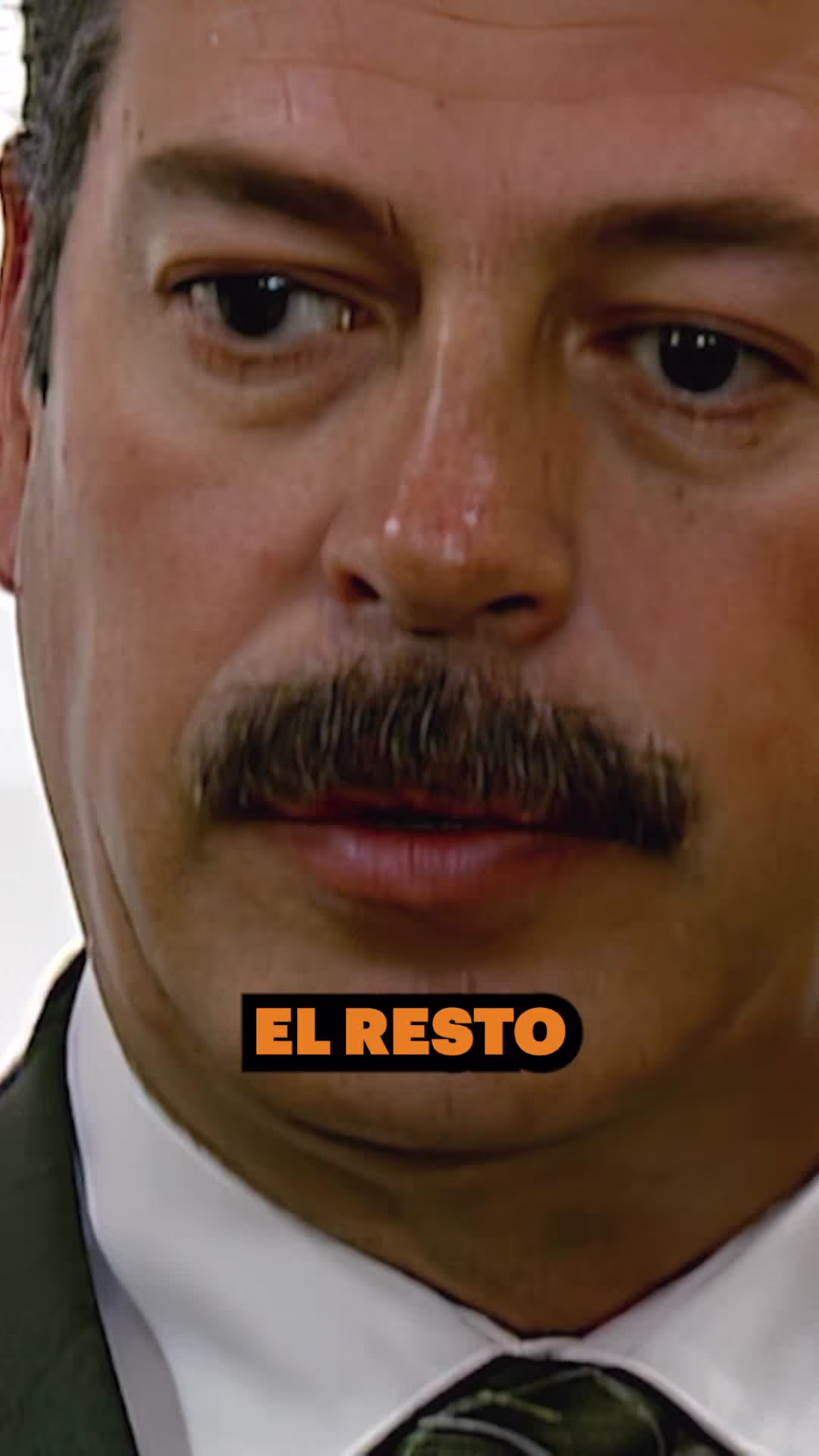 Ramón lee el diario de Lucía | Shows | Univision
