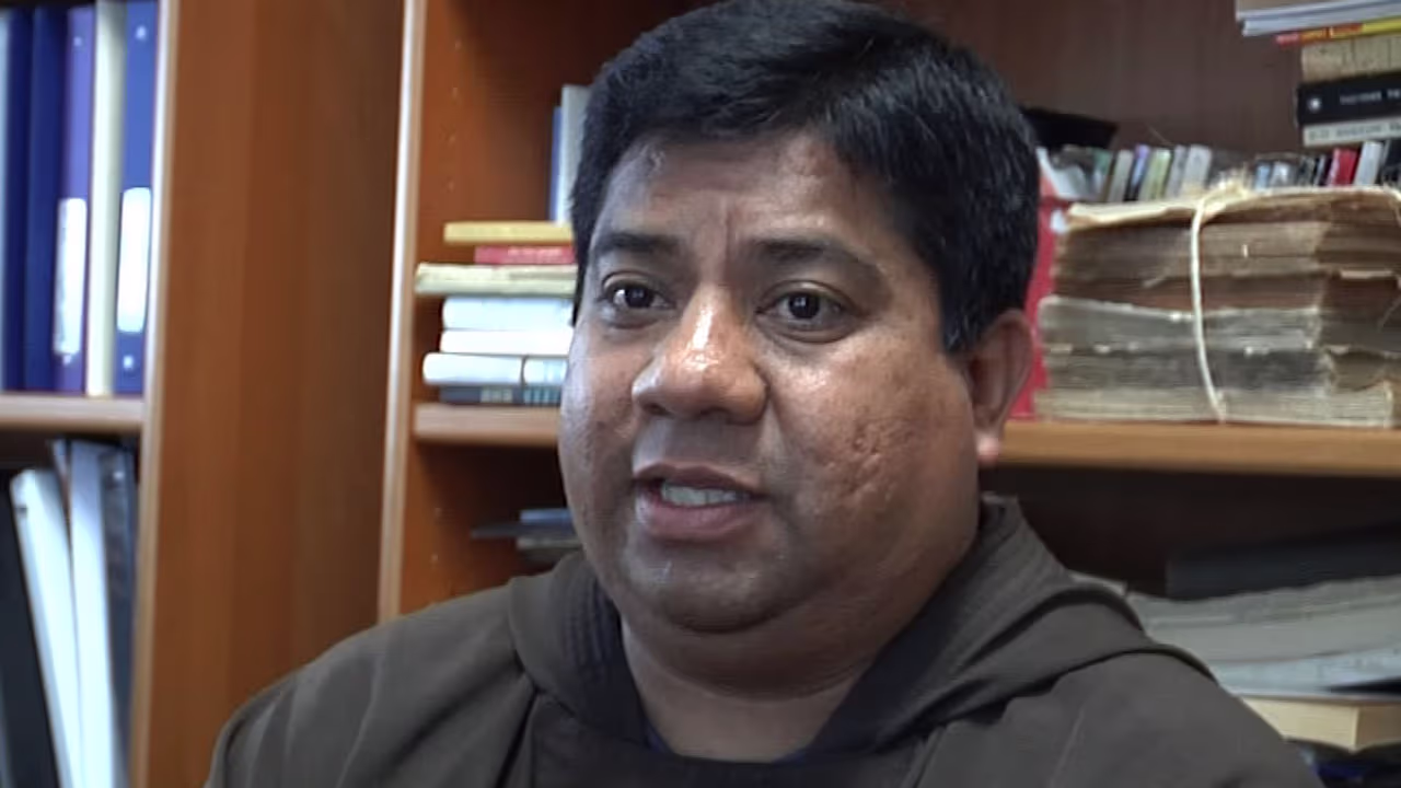 DC priest accused of sexually abusing children denies the charge ...